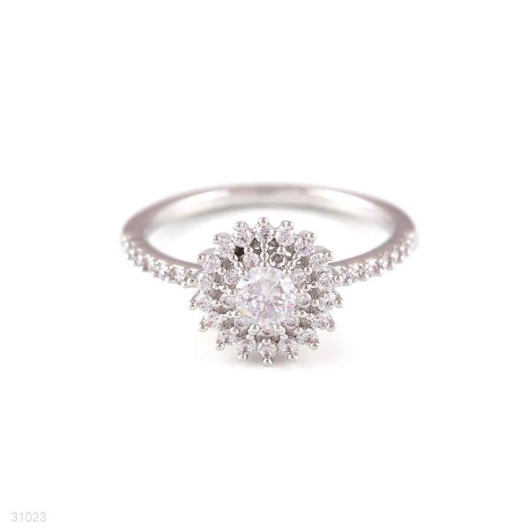 Buy Mesmerizing Flower Silver Ring Online in Pakistan On Tesoro at ...