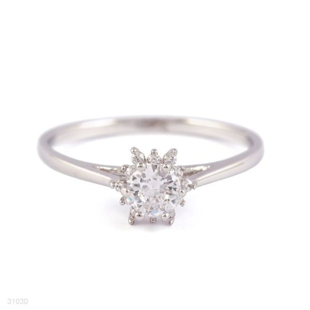 Buy Delicate Dreamy Star Solitaire Ring Online in Pakistan On Tesoro at ...